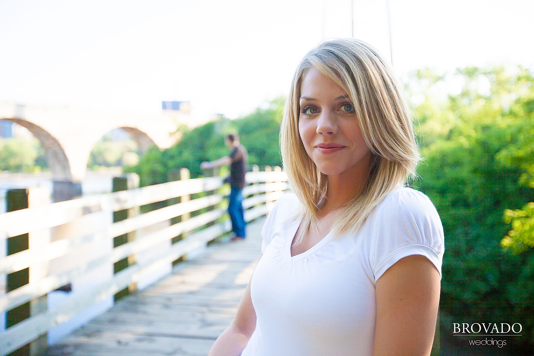 Clare & Brett’s Engagement Pictures at the Stone Arch Bridge ...