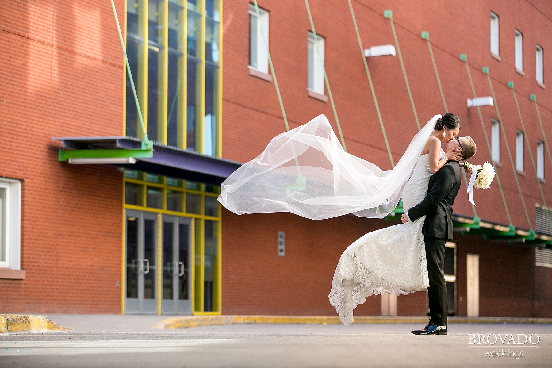 Ashley & Derek’s Downtown Minneapolis Wedding » Minneapolis Wedding and Engagement Photography ...
